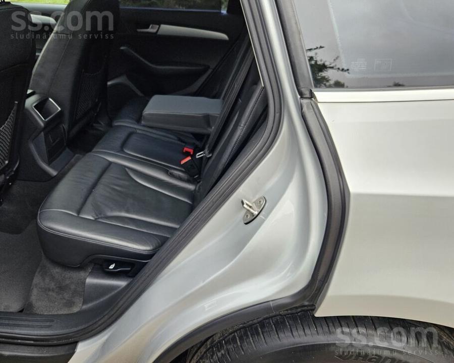 Pelēks Audi Q5 2012 Jēkabpils, ar dzinēja tilpumu 2.00 L un nobraukumu 226 tūkst. km par 9990 €, foto 16 vietnē AUTOMOTO.COM.LV