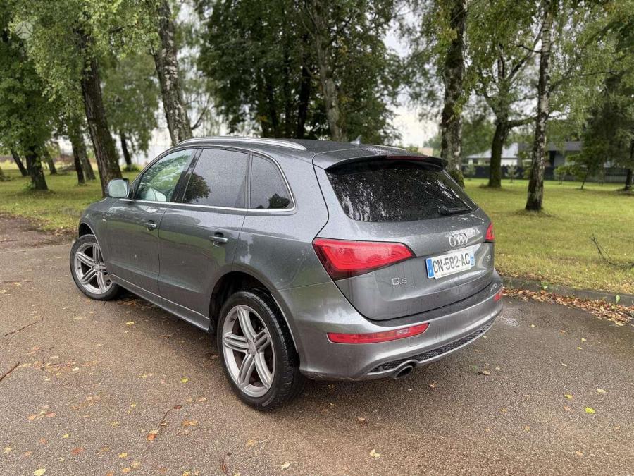 Grey Audi Q5 2012 in Taurage, with an engine capacity of 1.97 L and mileage of 249 thousand km for 12600 €, photo 5 on AUTOMOTO.COM.LV