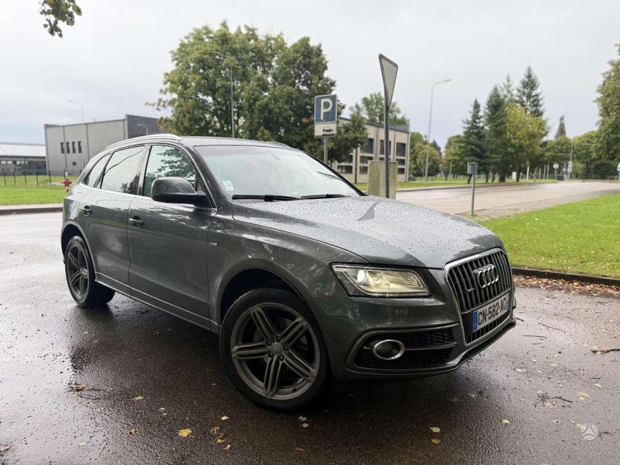 Grey Audi Q5 2012 in Taurage, with an engine capacity of 1.97 L and mileage of 249 thousand km for 12600 €, photo 7 on AUTOMOTO.COM.LV