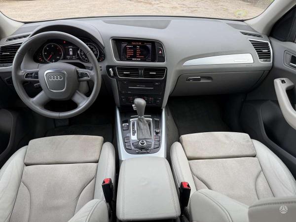 Pelēks Audi Q5 2012 Ukmergė, ar dzinēja tilpumu 1.97 L un nobraukumu 270 tūkst. km par 8800 €, foto 10 vietnē AUTOMOTO.COM.LV