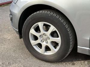 Grey Audi Q5 2012 in Ukmerge, with an engine capacity of 1.97 L and mileage of 270 thousand km for 8800 €, photo 17 on AUTOMOTO.COM.LV