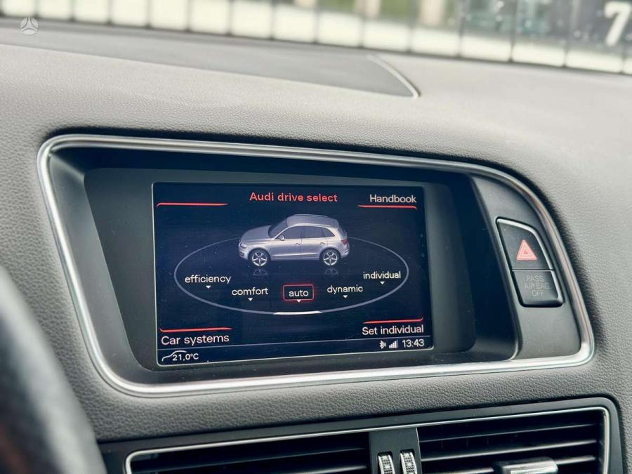 Pelēks Audi Q5 2012 Viļņa, ar dzinēja tilpumu 2.97 L un nobraukumu 176 tūkst. km par 12500 €, foto 28 vietnē AUTOMOTO.COM.LV