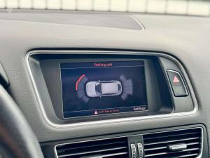 Pelēks Audi Q5 2012 Viļņa, ar dzinēja tilpumu 2.97 L un nobraukumu 176 tūkst. km par 12500 €, foto 31 vietnē AUTOMOTO.COM.LV
