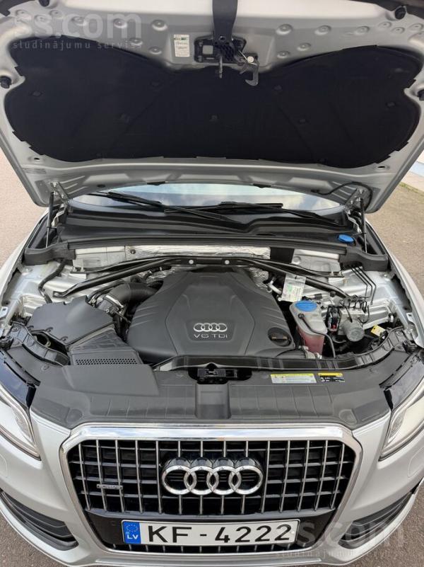 Grey Audi Q5 2012 in Liepaja, with an engine capacity of 3.00 L and mileage of 179 thousand km for 13000 €, photo 10 on AUTOMOTO.COM.LV