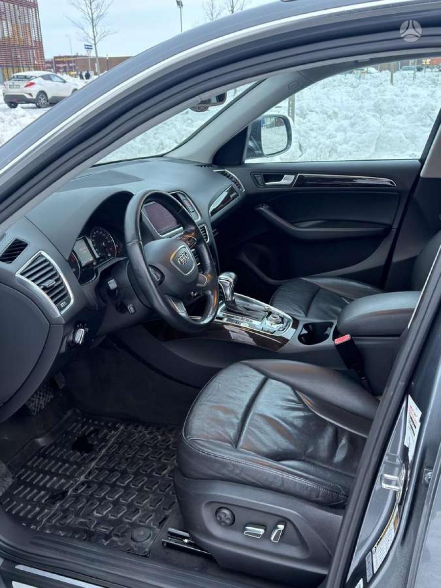 Pelēks Audi Q5 2013 Klaipėda, ar dzinēja tilpumu 1.98 L un nobraukumu 190 tūkst. km par 9000 €, foto 9 vietnē AUTOMOTO.COM.LV