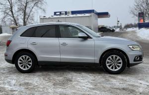 Grey Audi Q5 2013 in Ukmerge, with an engine capacity of 2.00 L and mileage of 214 thousand km for 11900 €, photo 6 on AUTOMOTO.COM.LV