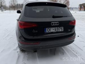 Pelēks Audi Q5 2013 Jelgava, ar dzinēja tilpumu 2.00 L un nobraukumu 186 tūkst. km par 12000 €, foto 8 vietnē AUTOMOTO.COM.LV