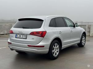 Pelēks Audi Q5 2013 Viļņa, ar dzinēja tilpumu 2.00 L un nobraukumu 403 tūkst. km par 8700 €, foto 6 vietnē AUTOMOTO.COM.LV