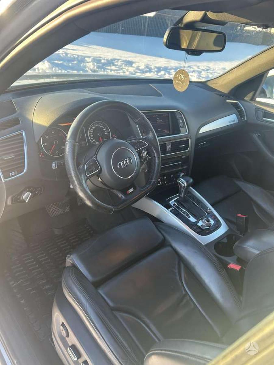 Grey Audi Q5 2013 in Telschi, with an engine capacity of 1.97 L and mileage of 242 thousand km for 12000 €, photo 8 on AUTOMOTO.COM.LV