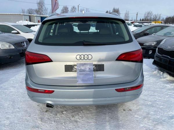 Grey Audi Q5 2013 in Panevezys, with an engine capacity of 1.97 L and mileage of 349 thousand km for 9600 €, photo 6 on AUTOMOTO.COM.LV