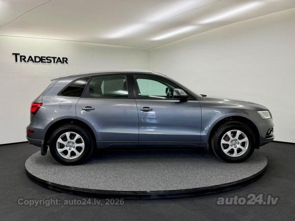 Pelēks Audi Q5 2013 Pērnava, ar dzinēja tilpumu 2.00 L un nobraukumu 199 tūkst. km par 10990 €, foto 4 vietnē AUTOMOTO.COM.LV