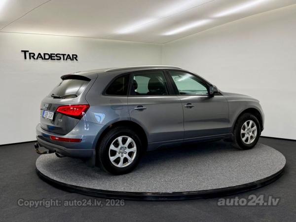 Pelēks Audi Q5 2013 Pērnava, ar dzinēja tilpumu 2.00 L un nobraukumu 199 tūkst. km par 10990 €, foto 5 vietnē AUTOMOTO.COM.LV