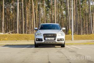 Pelēks Audi Q5 2013 Rīga, ar dzinēja tilpumu 3.00 L un nobraukumu 218 tūkst. km par 12590 €, foto 4 vietnē AUTOMOTO.COM.LV