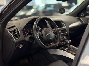 Pelēks Audi Q5 2013 Klaipėda, ar dzinēja tilpumu 3.00 L un nobraukumu 149 tūkst. km par 14000 €, foto 27 vietnē AUTOMOTO.COM.LV