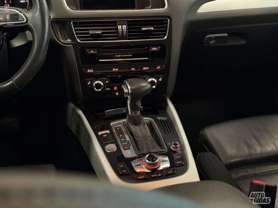 Pelēks Audi Q5 2013 Klaipėda, ar dzinēja tilpumu 3.00 L un nobraukumu 149 tūkst. km par 14000 €, foto 30 vietnē AUTOMOTO.COM.LV