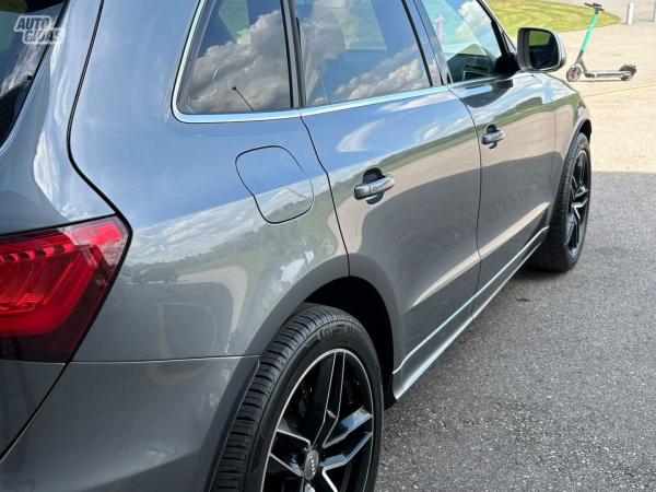 Grey Audi Q5 2013 in Vilnius, with an engine capacity of 3.00 L and mileage of 307 thousand km for 13499 €, photo 10 on AUTOMOTO.COM.LV