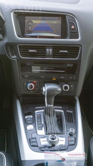 Pelēks Audi Q5 2013 Rīga, ar dzinēja tilpumu 3.00 L un nobraukumu 218 tūkst. km par 12590 €, foto 14 vietnē AUTOMOTO.COM.LV