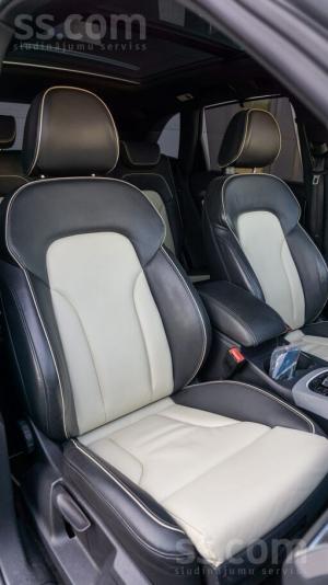 Pelēks Audi Q5 2013 Rīga, ar dzinēja tilpumu 3.00 L un nobraukumu 218 tūkst. km par 12590 €, foto 29 vietnē AUTOMOTO.COM.LV