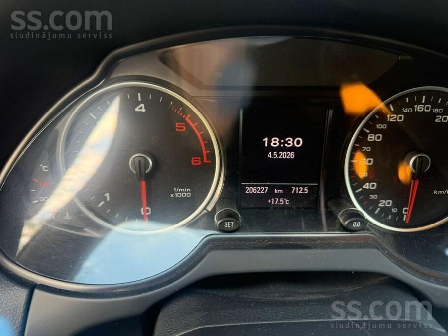 Grey Audi Q5 2013 in Riga, with an engine capacity of 3.00 L and mileage of 206 thousand km for 13250 €, photo 12 on AUTOMOTO.COM.LV