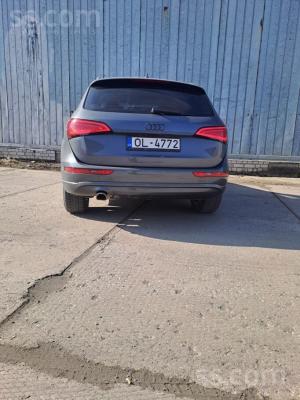 Grey Audi Q5 2013 in Riga, with an engine capacity of 2.00 L and mileage of 229 thousand km for 12200 €, photo 4 on AUTOMOTO.COM.LV