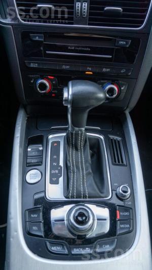 Grey Audi Q5 2013 in Riga, with an engine capacity of 3.00 L and mileage of 218 thousand km for 12190 €, photo 16 on AUTOMOTO.COM.LV