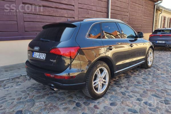 Grey Audi Q5 2013 in Jelgava, with an engine capacity of 2.00 L and mileage of 0 thousand km for 11590 €, photo 3 on AUTOMOTO.COM.LV
