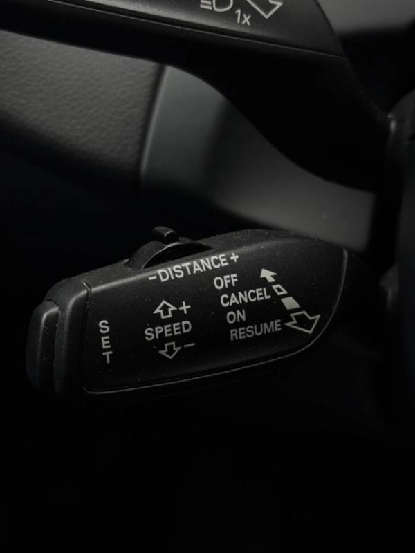 Grey Audi Q5 2013 in Riga, with an engine capacity of 3.00 L and mileage of 234 thousand km for 13850 €, photo 7 on AUTOMOTO.COM.LV