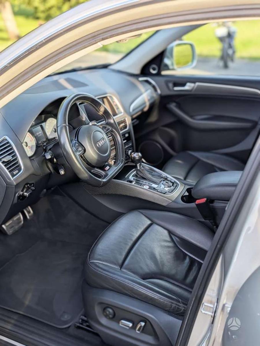 Pelēks Audi Q5 2013 Telšiai, ar dzinēja tilpumu 3.00 L un nobraukumu 135 tūkst. km par 14000 €, foto 12 vietnē AUTOMOTO.COM.LV