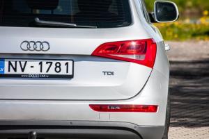 Серый Ауди Ку 5 2013 в Рига, объемом двигателя 2.00 л и пробегом 311 тыс. км за 13490 €, фото 23 на AUTOMOTO.COM.LV