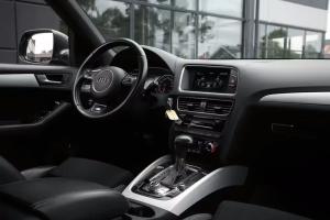 Grey Audi Q5 2013 in Jelgava, with an engine capacity of 2.00 L and mileage of 256 thousand km for 13900 €, photo 19 on AUTOMOTO.COM.LV