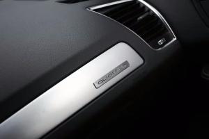 Grey Audi Q5 2013 in Jelgava, with an engine capacity of 2.00 L and mileage of 256 thousand km for 13900 €, photo 20 on AUTOMOTO.COM.LV