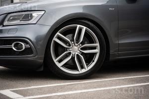 Grey Audi Q5 2013 in Riga, with an engine capacity of 3.00 L and mileage of 221 thousand km for 15950 €, photo 10 on AUTOMOTO.COM.LV