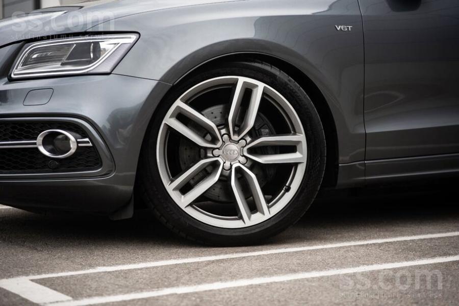 Grey Audi Q5 2013 in Riga, with an engine capacity of 3.00 L and mileage of 221 thousand km for 15950 €, photo 10 on AUTOMOTO.COM.LV