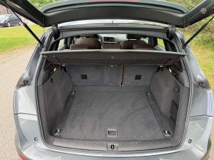 Grey Audi Q5 2013 in Utena, with an engine capacity of 1.97 L and mileage of 218 thousand km for 9900 €, photo 22 on AUTOMOTO.COM.LV