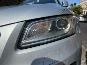 Pelēks Audi Q5 2013 Kauņa, ar dzinēja tilpumu 1.97 L un nobraukumu 290 tūkst. km par 9950 €, foto 5 vietnē AUTOMOTO.COM.LV