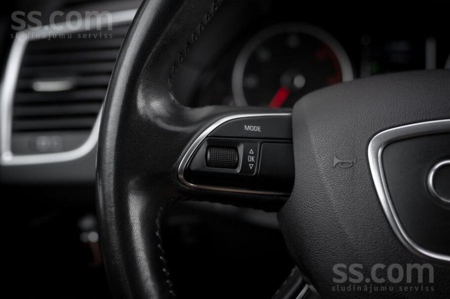Grey Audi Q5 2013 in Talsi, with an engine capacity of 3.00 L and mileage of 206 thousand km for 14490 €, photo 17 on AUTOMOTO.COM.LV