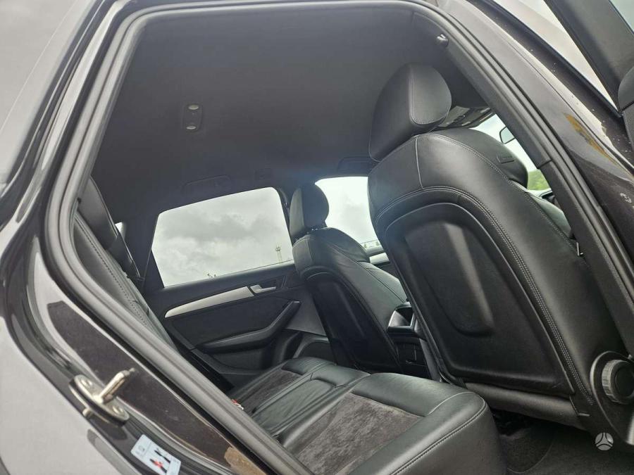 Pelēks Audi Q5 2013 Viļņa, ar dzinēja tilpumu 1.98 L un nobraukumu 201 tūkst. km par 9900 €, foto 16 vietnē AUTOMOTO.COM.LV