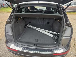 Pelēks Audi Q5 2013 Viļņa, ar dzinēja tilpumu 1.98 L un nobraukumu 201 tūkst. km par 9900 €, foto 18 vietnē AUTOMOTO.COM.LV