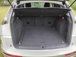 Grey Audi Q5 2013 in Jurmala, with an engine capacity of 2.00 L and mileage of 160 thousand km for 13800 €, photo 7 on AUTOMOTO.COM.LV