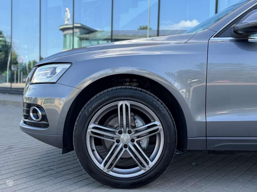 Pelēks Audi Q5 2013 Utena, ar dzinēja tilpumu 1.97 L un nobraukumu 287 tūkst. km par 13450 €, foto 5 vietnē AUTOMOTO.COM.LV
