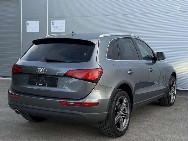 Pelēks Audi Q5 2013 Utena, ar dzinēja tilpumu 1.97 L un nobraukumu 287 tūkst. km par 13250 €, foto 6 vietnē AUTOMOTO.COM.LV