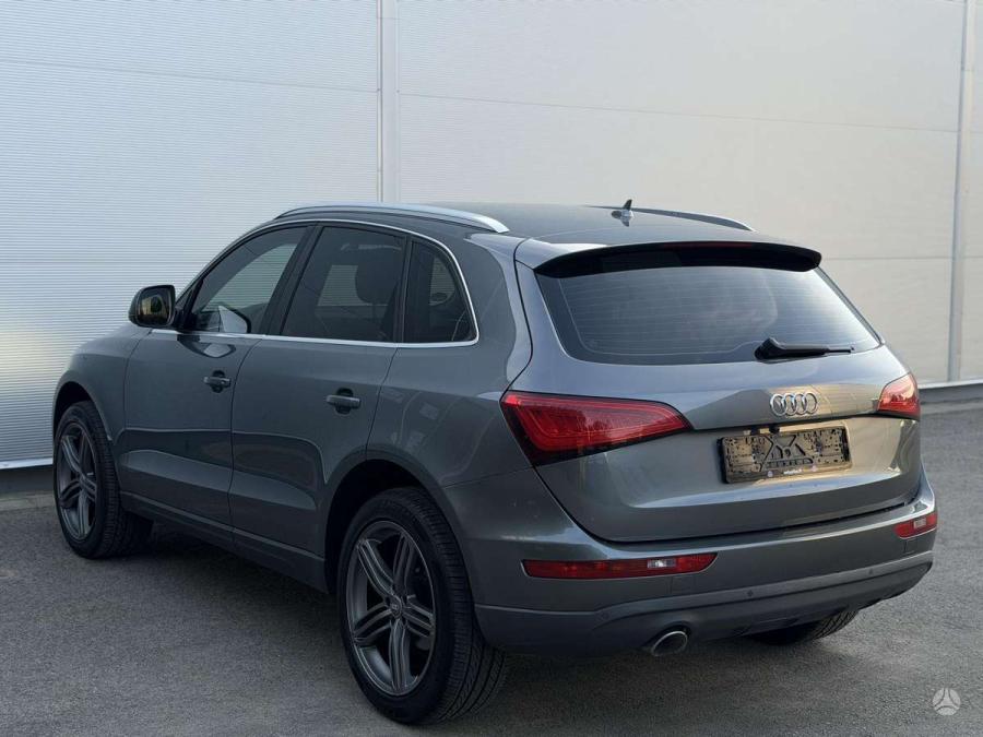 Grey Audi Q5 2013 in Utena, with an engine capacity of 1.97 L and mileage of 287 thousand km for 13250 €, photo 9 on AUTOMOTO.COM.LV
