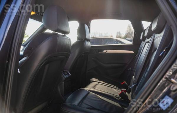 Grey Audi Q5 2013 in Riga, with an engine capacity of 3.00 L and mileage of 310 thousand km for 13900 €, photo 7 on AUTOMOTO.COM.LV