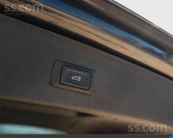 Grey Audi Q5 2013 in Riga, with an engine capacity of 3.00 L and mileage of 310 thousand km for 13900 €, photo 10 on AUTOMOTO.COM.LV