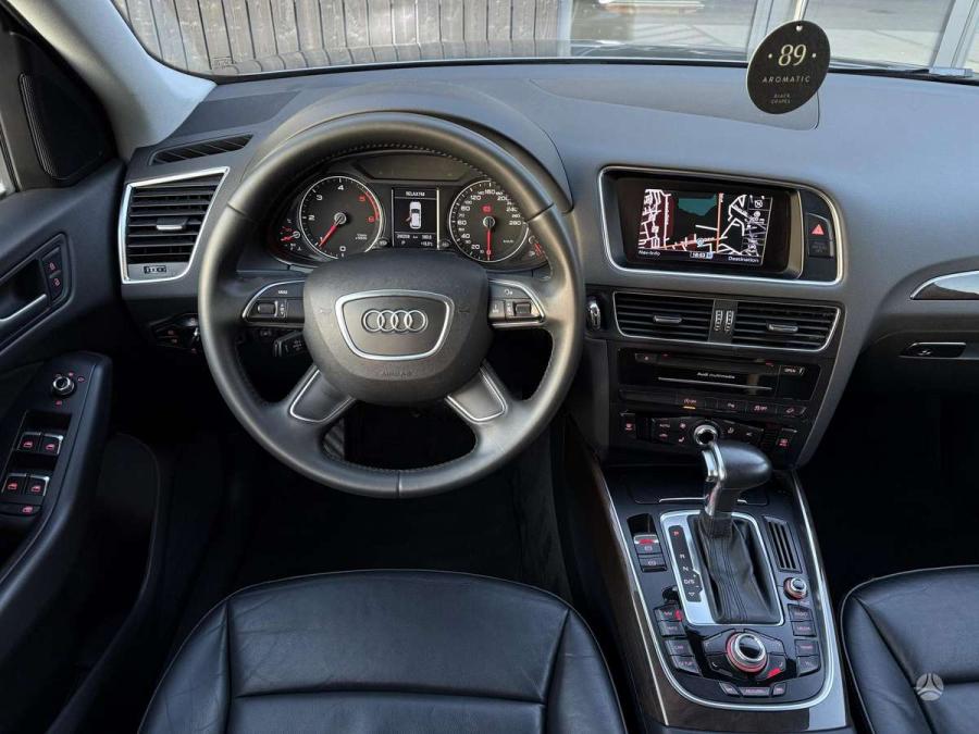 Pelēks Audi Q5 2013 Šauļi, ar dzinēja tilpumu 1.97 L un nobraukumu 240 tūkst. km par 13450 €, foto 21 vietnē AUTOMOTO.COM.LV