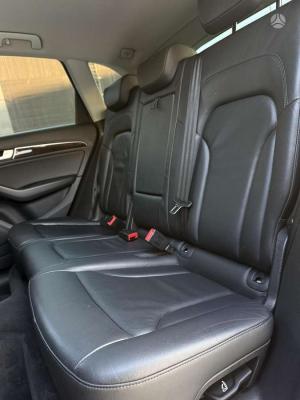 Pelēks Audi Q5 2013 Šauļi, ar dzinēja tilpumu 1.97 L un nobraukumu 240 tūkst. km par 13450 €, foto 27 vietnē AUTOMOTO.COM.LV