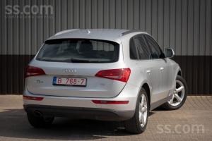 Grey Audi Q5 2013 in Talsi, with an engine capacity of 2.00 L and mileage of 189 thousand km for 13950 €, photo 8 on AUTOMOTO.COM.LV