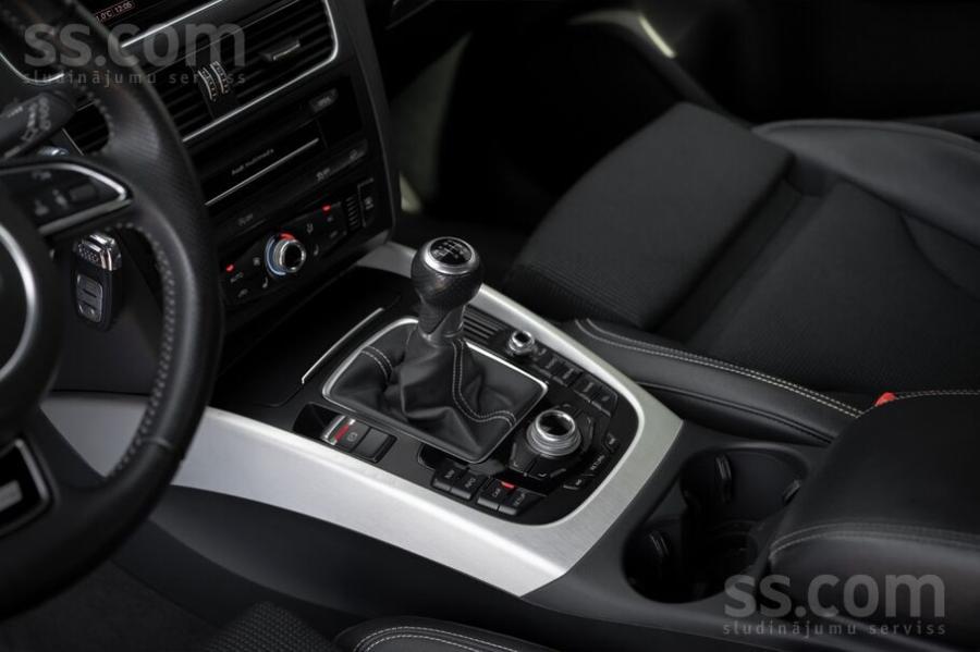 Grey Audi Q5 2013 in Talsi, with an engine capacity of 2.00 L and mileage of 189 thousand km for 13550 €, photo 25 on AUTOMOTO.COM.LV