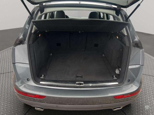 Pelēks Audi Q5 2013 Kauņa, ar dzinēja tilpumu 3.00 L un nobraukumu 256 tūkst. km par 12399 €, foto 11 vietnē AUTOMOTO.COM.LV