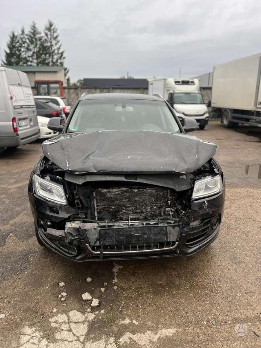 Grey Audi Q5 2013 in Kaunas, with an engine capacity of 1.97 L and mileage of 267 thousand km for 4700 €, photo 3 on AUTOMOTO.COM.LV
